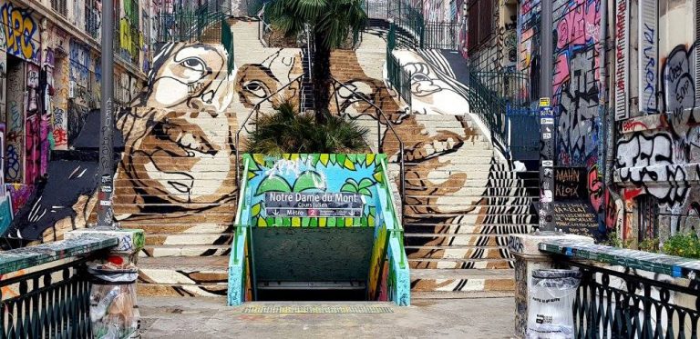 Les Escaliers du Cours Julien, Marseille, le Quartier des Créateurs